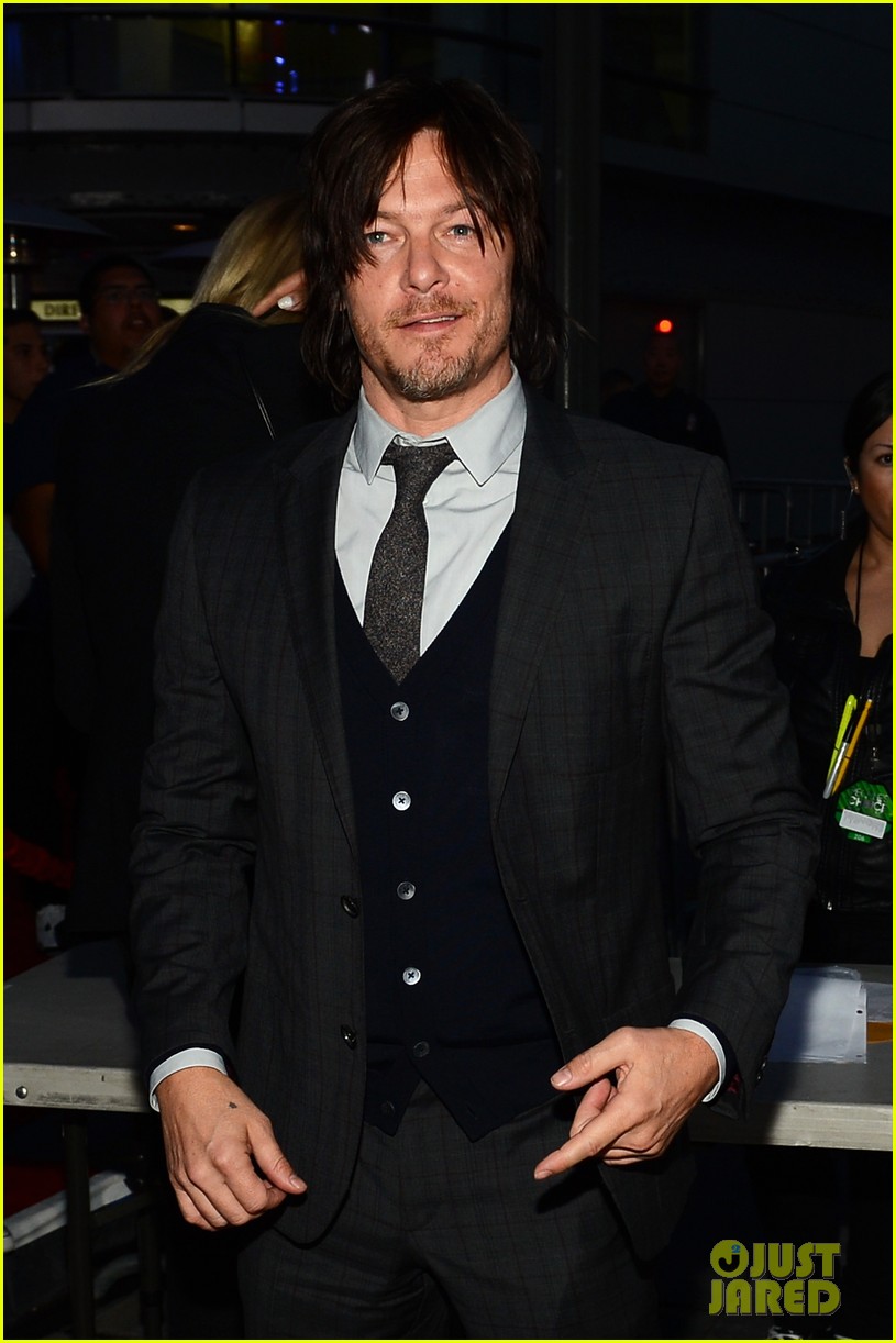 Norman Reedus - People's Choice Awards 2014 Presenter: Photo 3025834 ...
