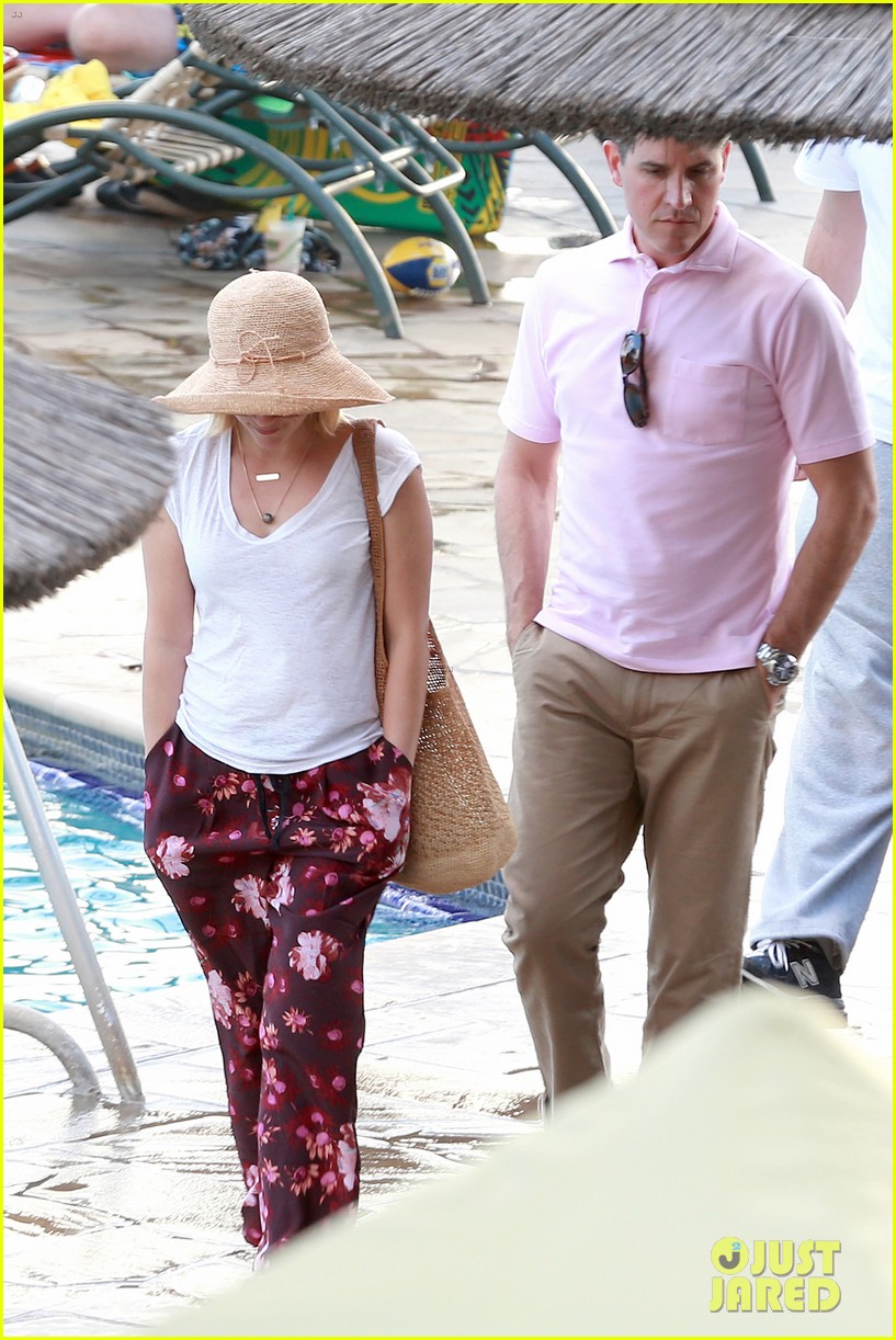 Reese Witherspoon & Jim Toth Attend Justin Bartha's Wedding: Photo ...