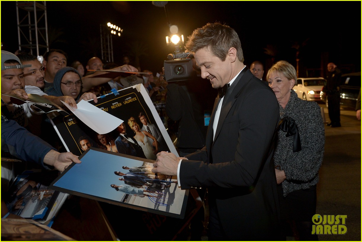 Photo: jeremy renner elisabeth rohm palm springs film festival awards ...