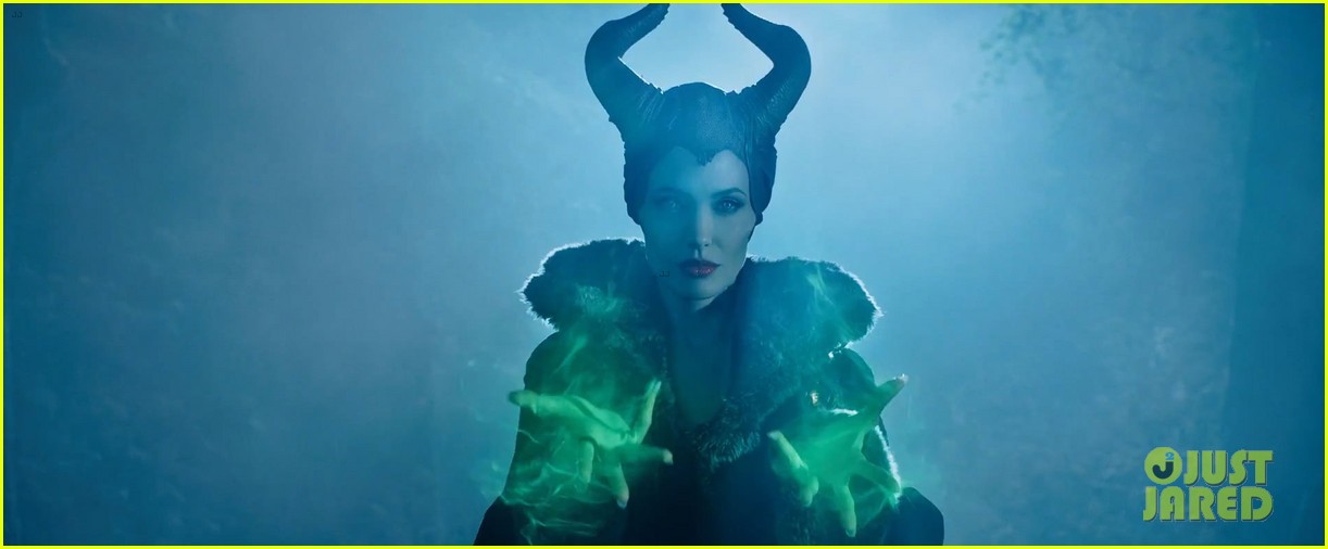 Angelina Jolie's New 'Maleficent' Trailer Debuts at the Grammys!: Photo ...