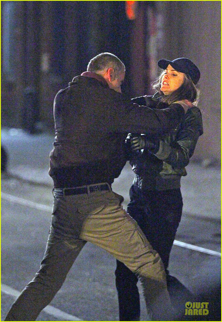Keri Russell: 'The Americans' Fight Scenes!: Photo 3027391 | Keri ...
