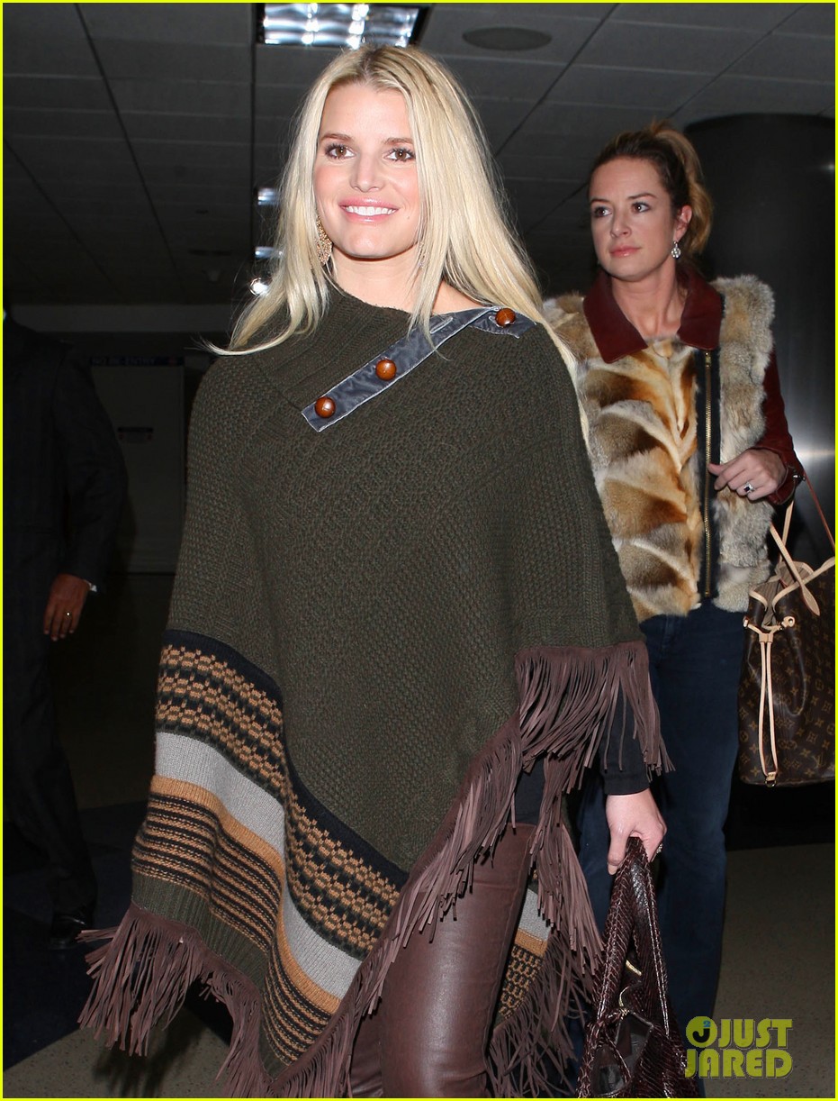 Photo: jessica simpson models slim figure in jessica simpson collection ...