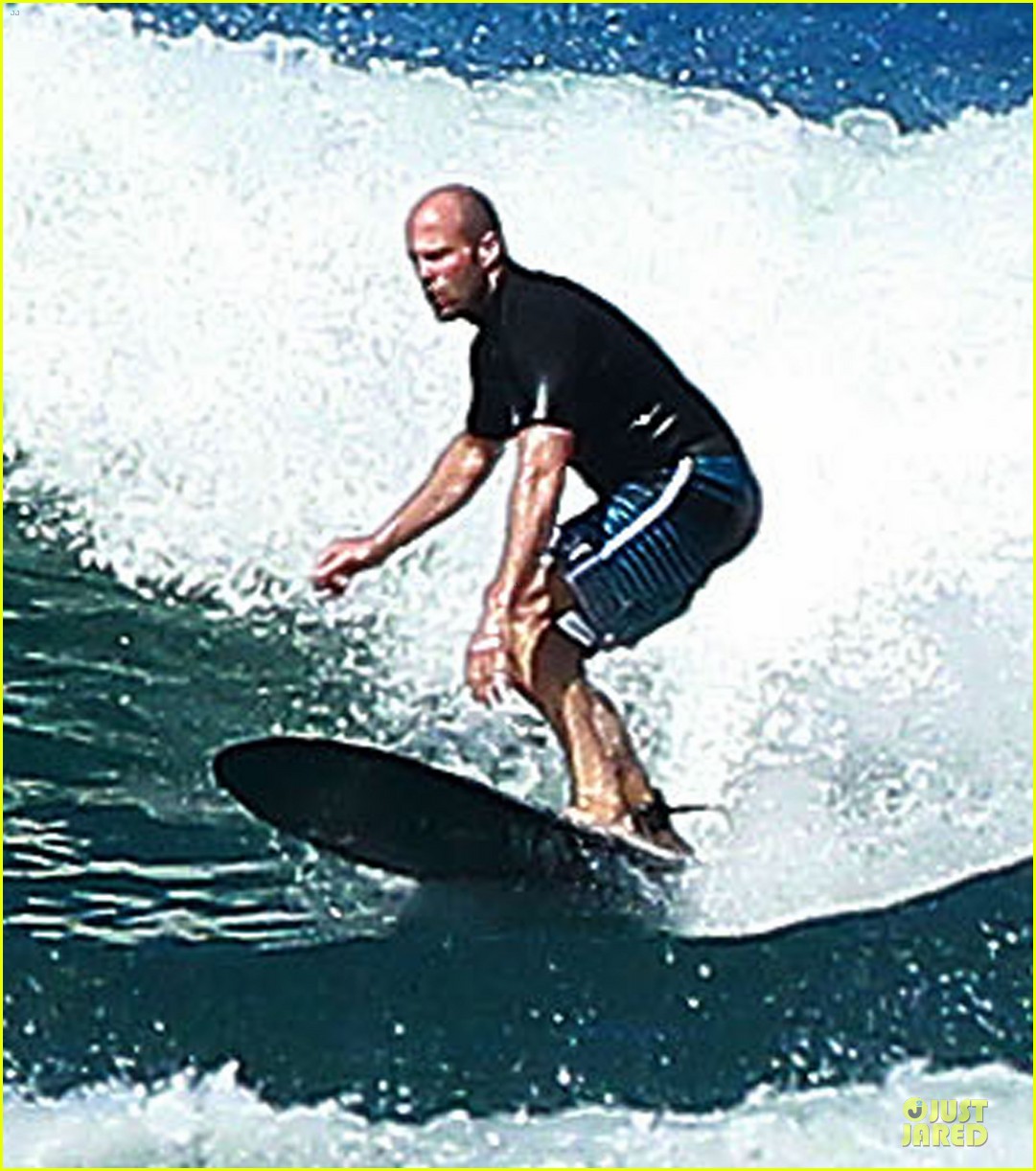 Jason Statham: Surfing Vacation in Hawaii!: Photo 3024692 | Jason ...
