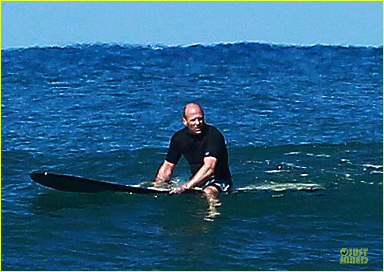 Jason Statham: Surfing Vacation in Hawaii!: Photo 3024693 | Jason ...