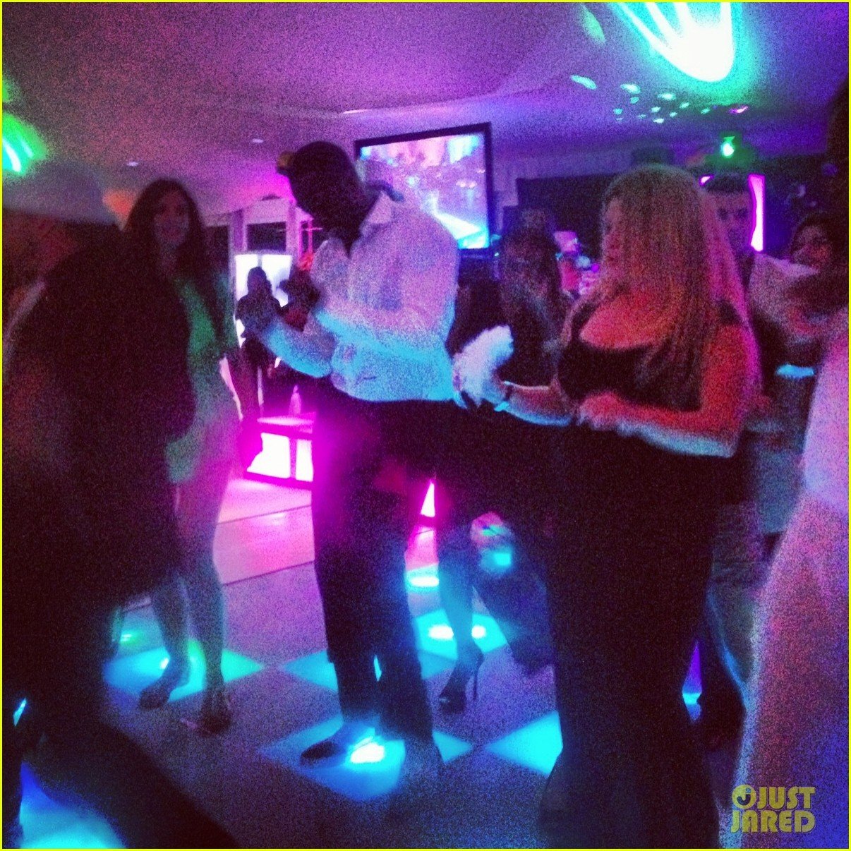 Gabrielle Union & Dwyane Wade: New Year's with Chris & Adrienne Bosh ...