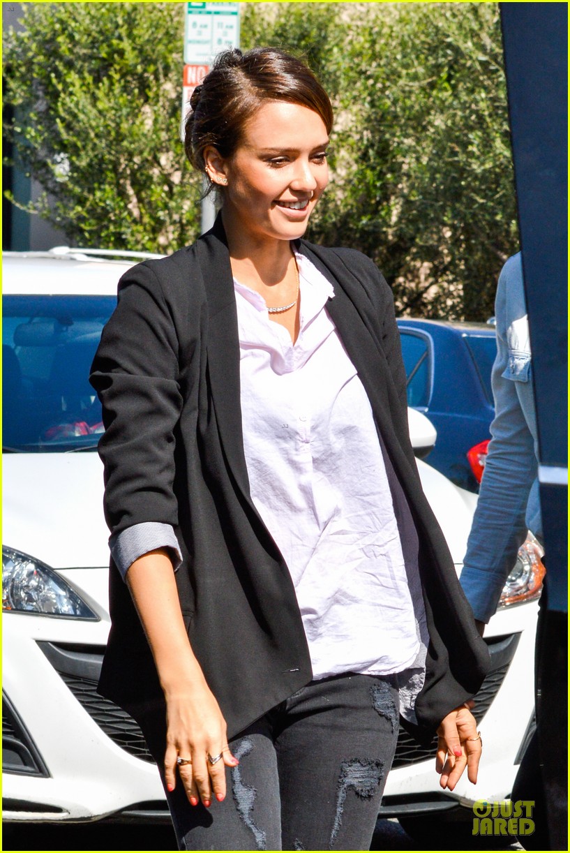 Jessica Alba: In Talks For 'The Veil' Role!: Photo 3053788 | Cash ...