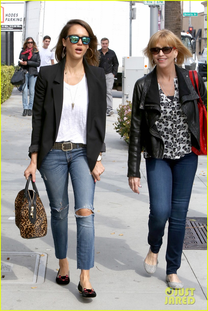 Jessica Alba: Share Your Story with Voto Latino!: Photo 3056805 ...