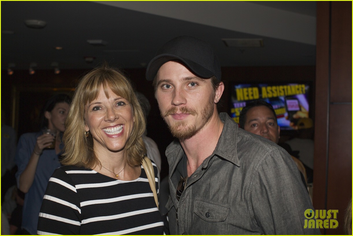 Camilla Belle & Garrett Hedlund Join Versace at Lakers Game!: Photo ...