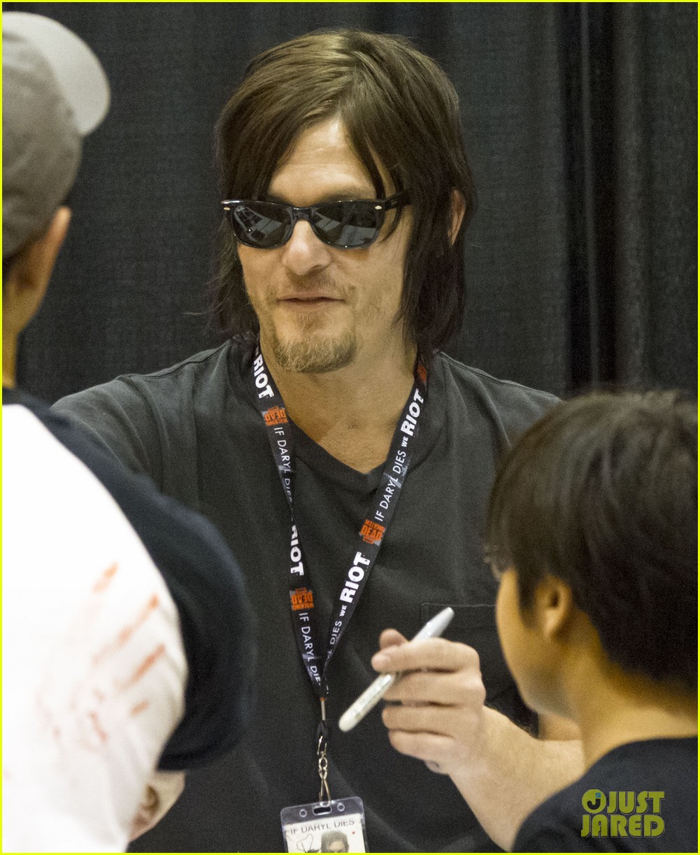 Norman Reedus Attends 'The Walking Dead' Premiere Party: Photo 3050110 ...