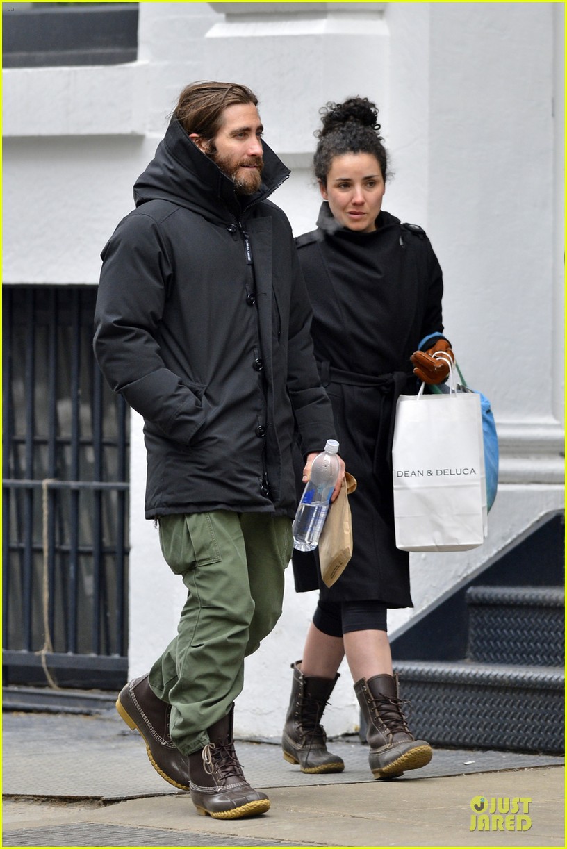 Jake Gyllenhaal: 'Enemy' Official Trailer - Watch Now!: Photo 3049928 ...