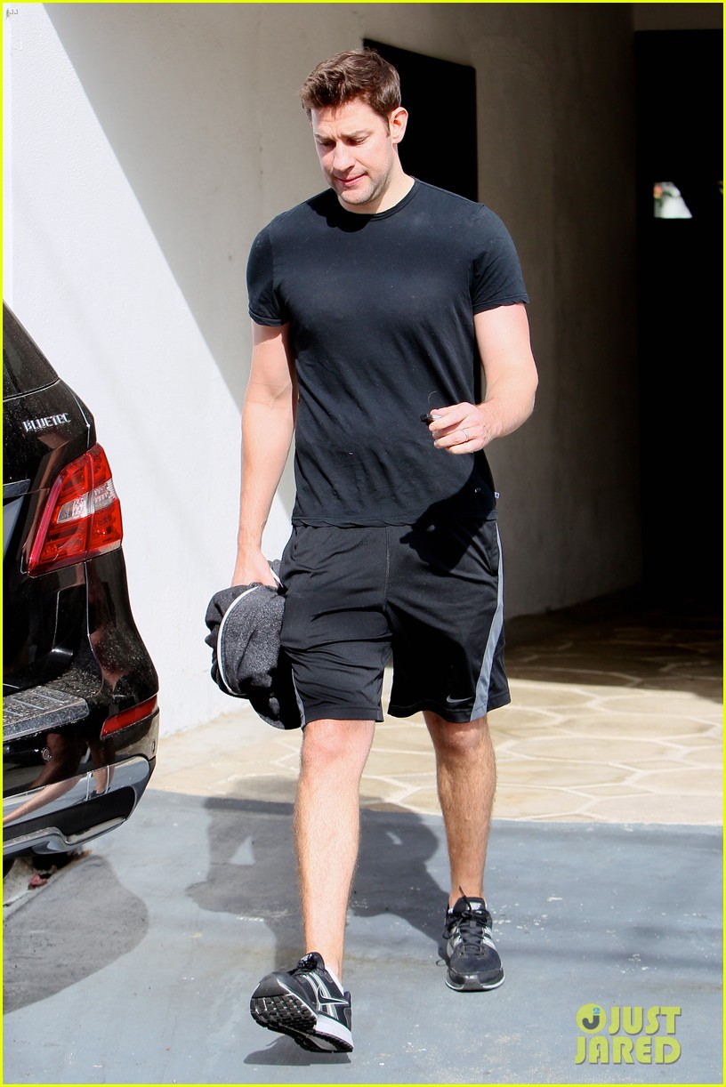 John Krasinski Has Some Super Bowl Watching Advice For You: Photo ...