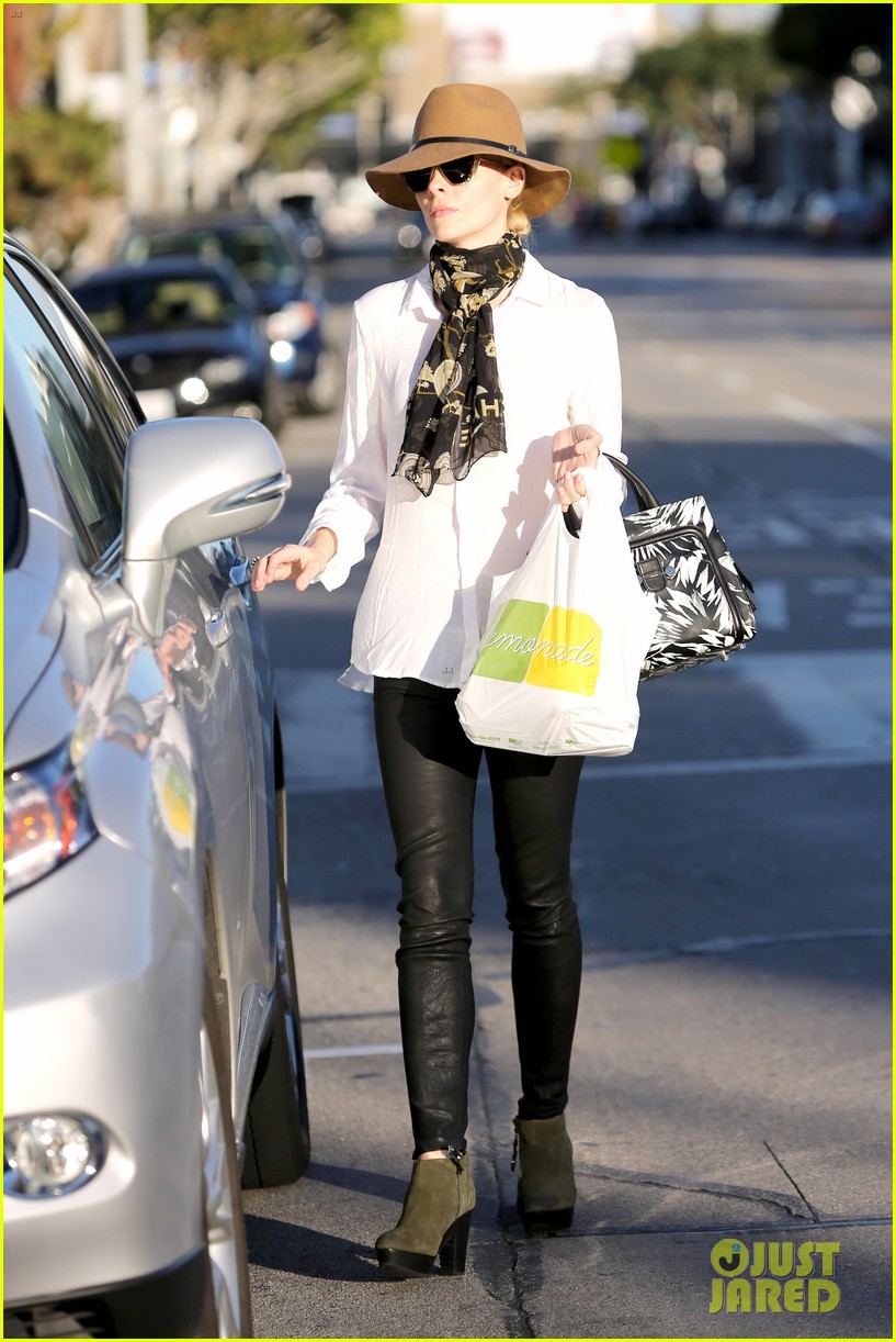 Jaime King: Lemon Breeland is Back on 'Hart of Dixie' March 21!: Photo ...