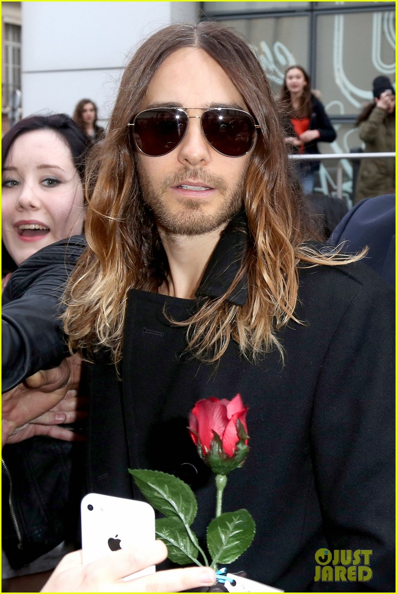 Jared Leto Discusses Wearing Men's Clothing for Pivotal 'Dallas Buyers ...
