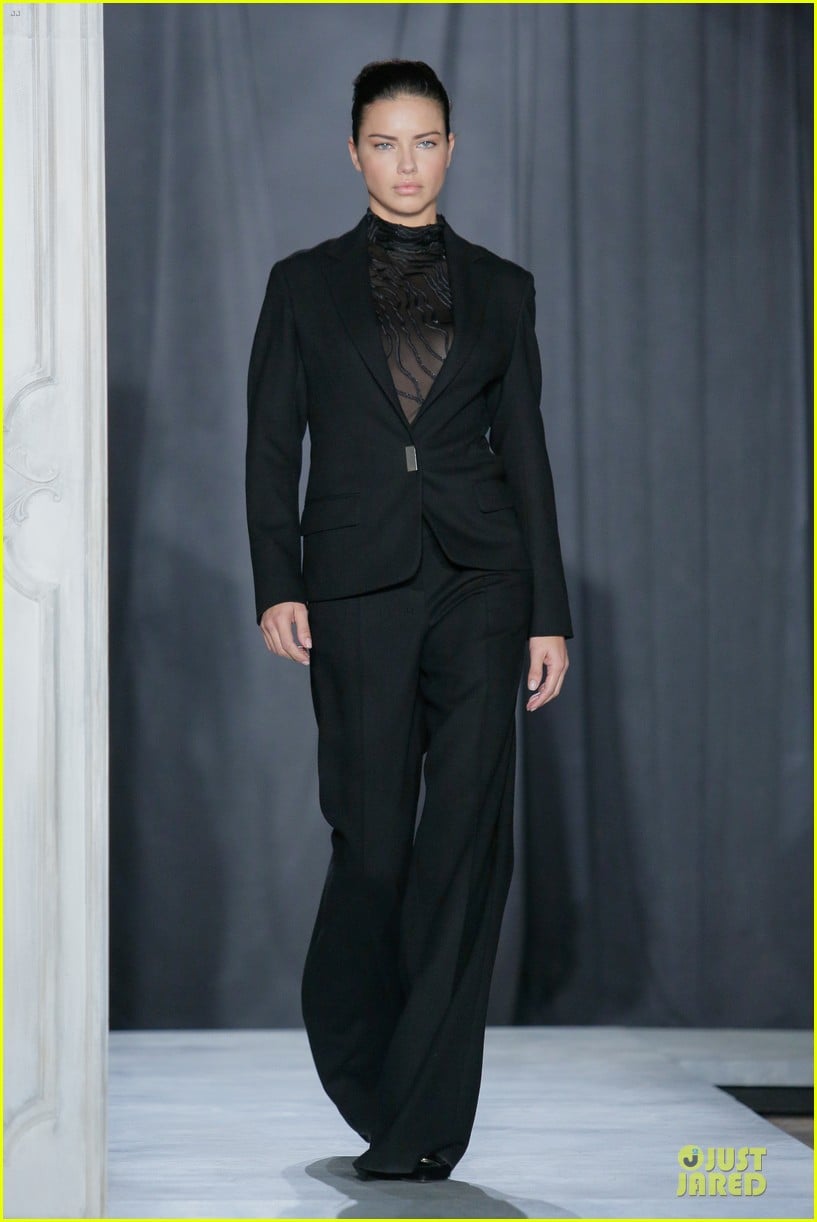 Adriana Lima Models Suit at Jason Wu Fashion Show!: Photo 3049440 ...