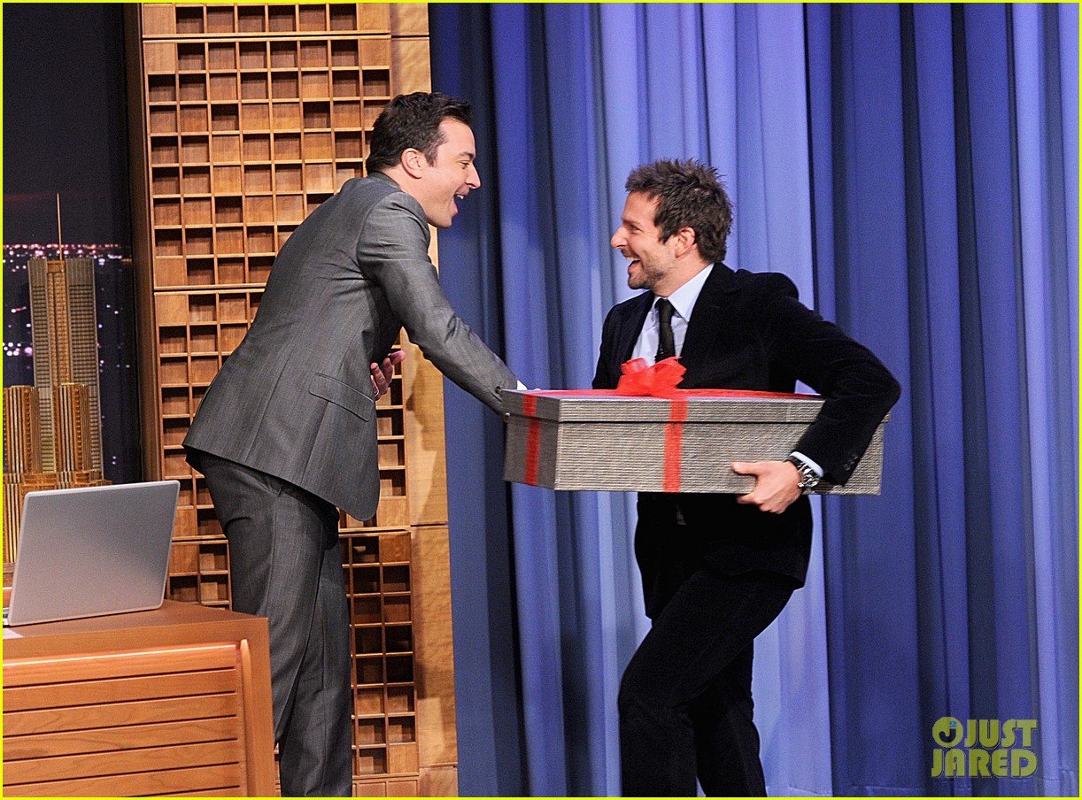 Bradley Cooper & Emma Thompson Play Charades on 'Fallon'!: Photo ...