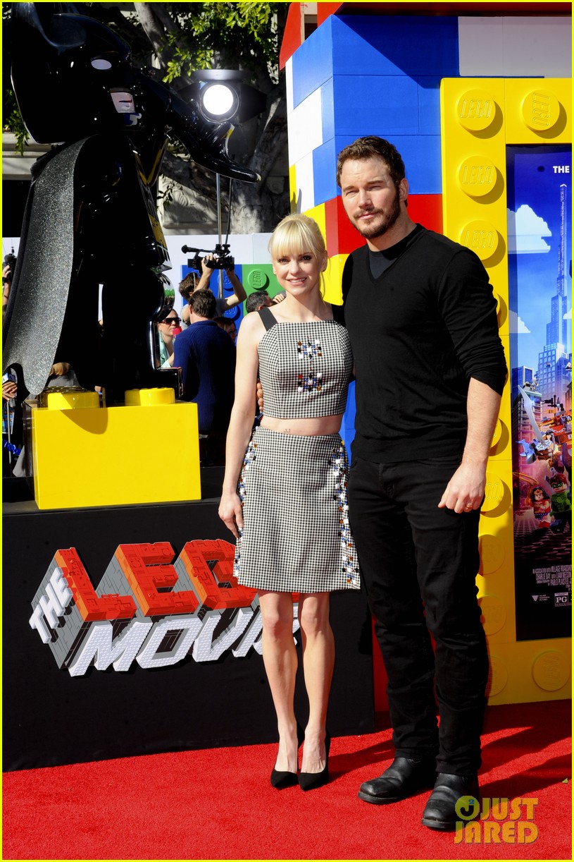 Elizabeth Banks & Will Ferrell: 'The Lego Movie' Premiere!: Photo ...