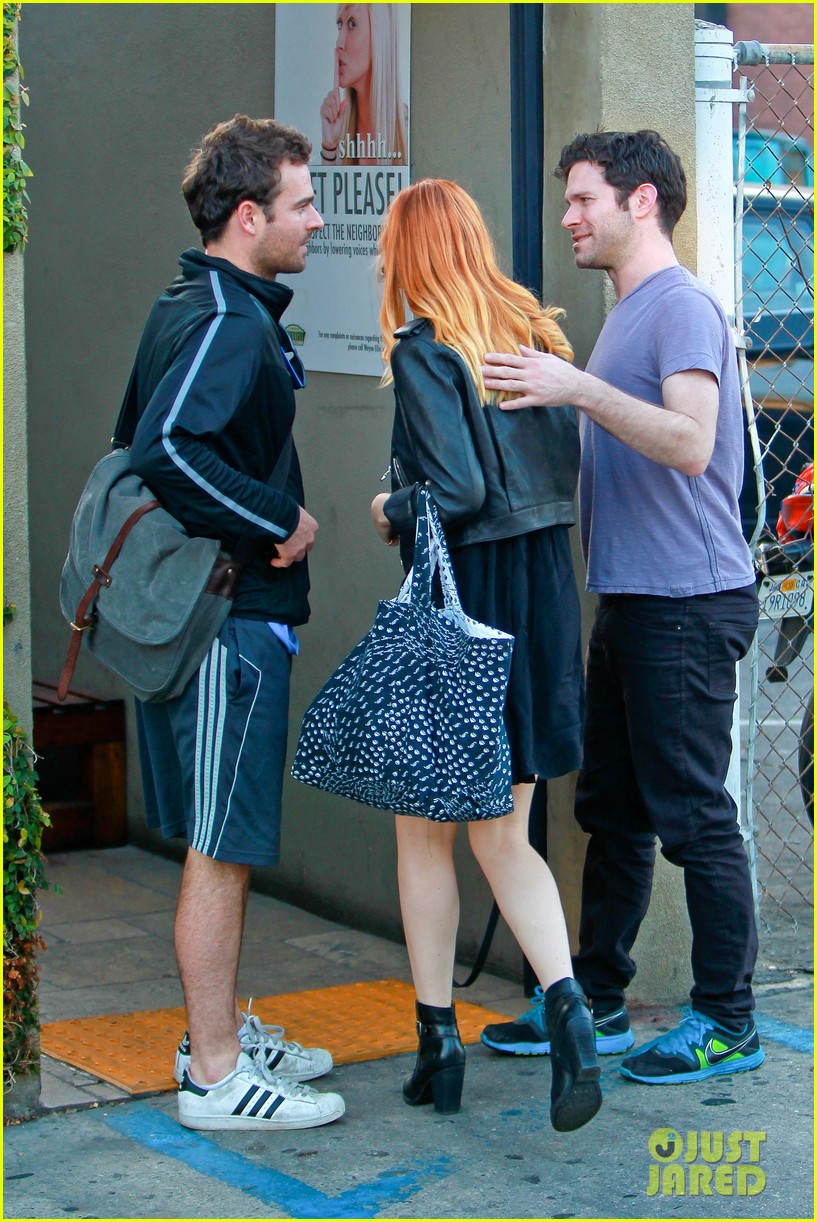 Rumer Willis Gets Support from Mom Demi Moore at Sayers Club ...