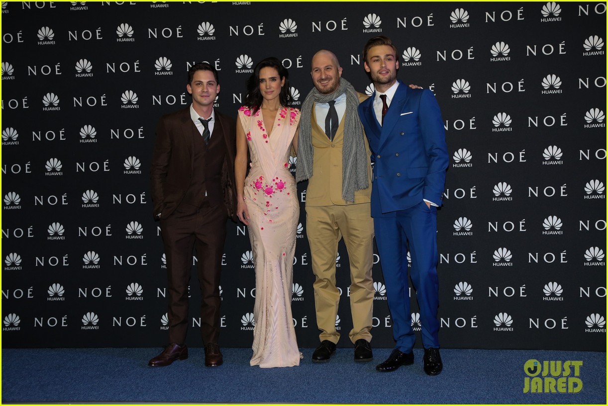 Jennifer Connelly & Logan Lerman: 'Noah' Premiere in Mexico!: Photo ...