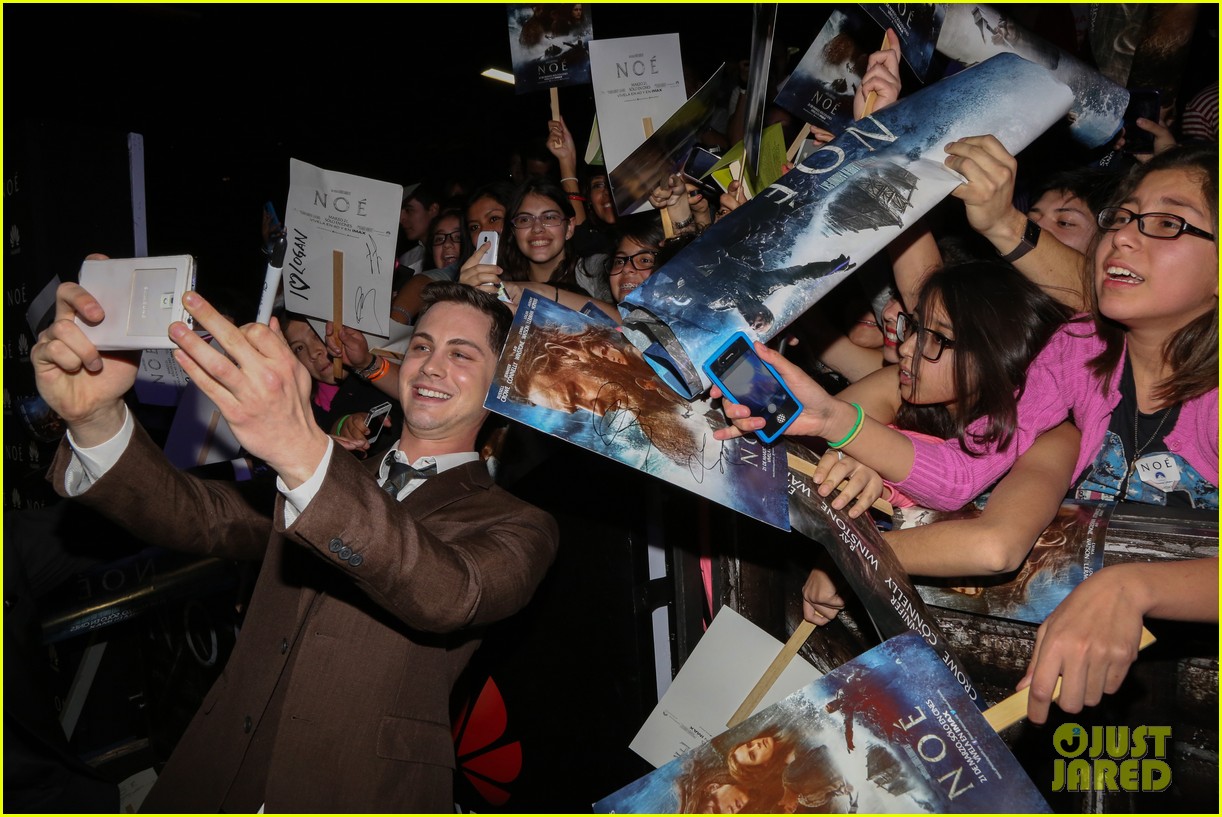 Jennifer Connelly & Logan Lerman: 'Noah' Premiere in Mexico!: Photo ...