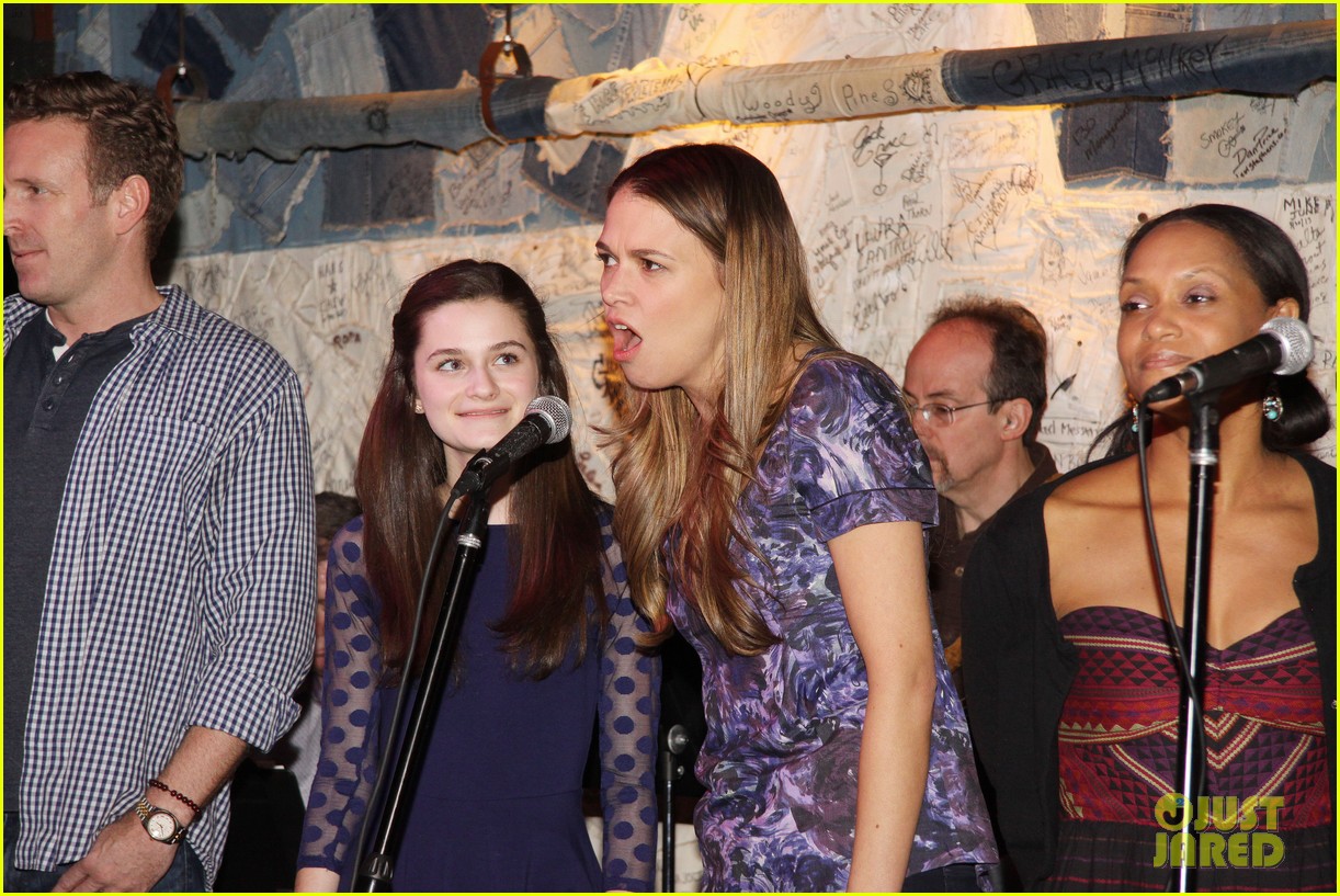 Sutton Foster & Colin Donnell Preview Broadway Musical 'Violet'!: Photo ...