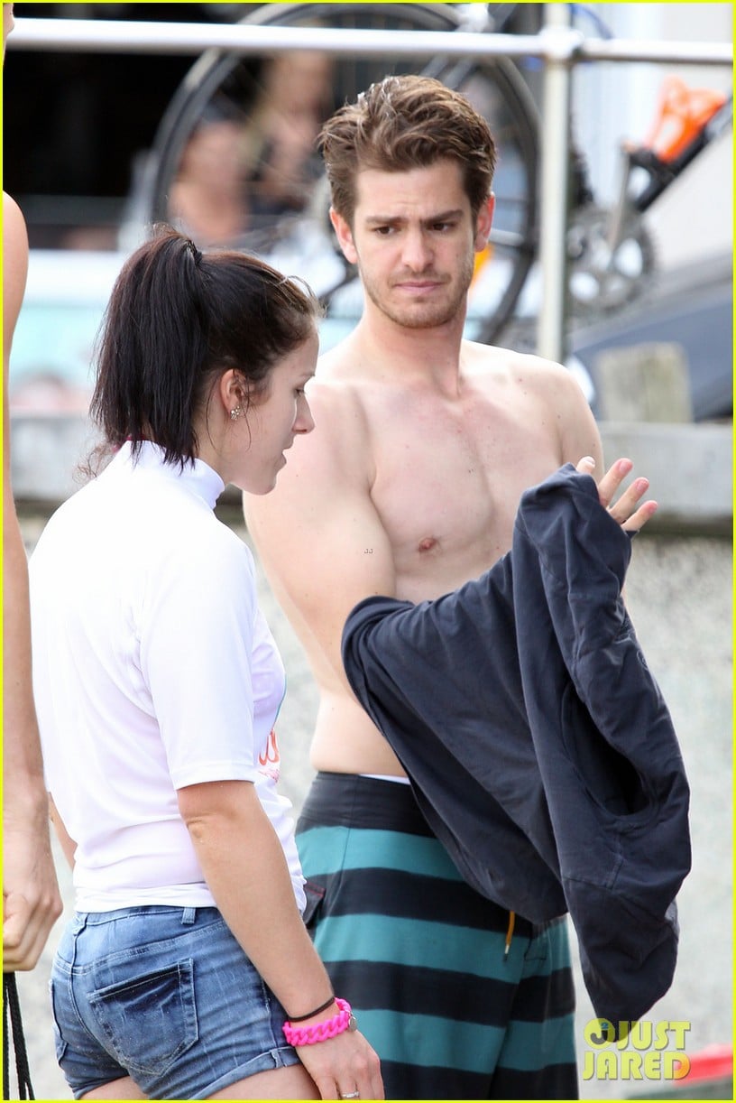 Andrew Garfield Melts Our Hearts by Teaching Autistic Kids to Surf ...
