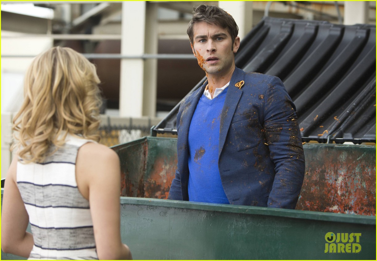 Gwyneth Paltrow Sings Pharrell's 'Happy' for 'Glee' - Listen Now ...