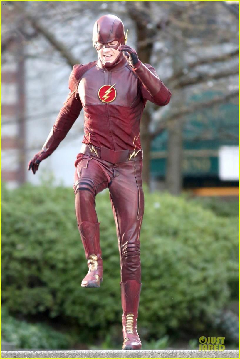 Grant Gustin Is Proud & Stoked to Wear 'Flash' Costume!: Photo 3070230 ...