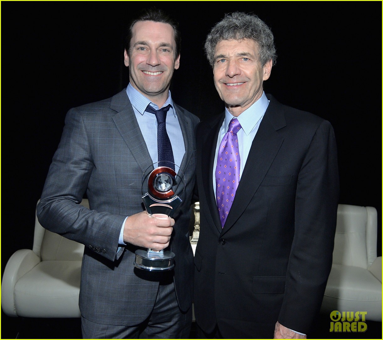 Jon Hamm Receives Excellence in Acting Award at CinemaCon!: Photo ...