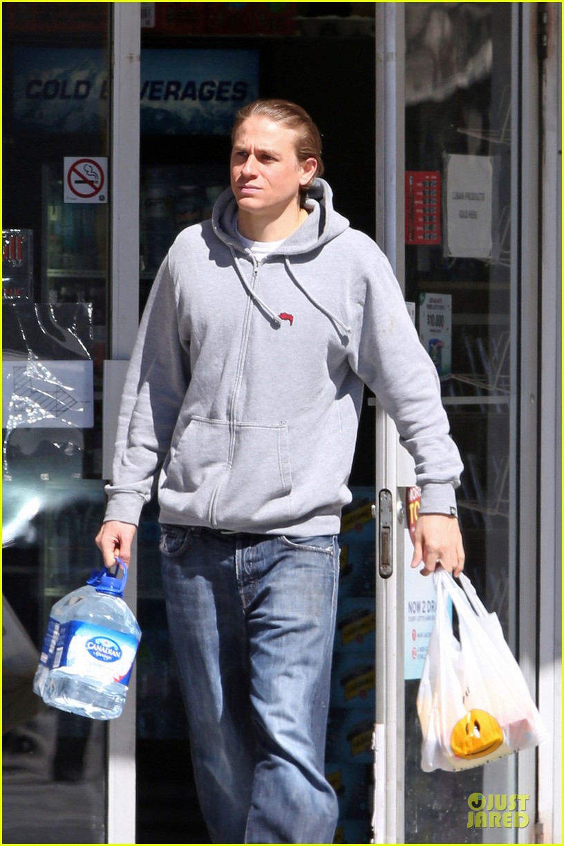 Charlie Hunnam No Beard