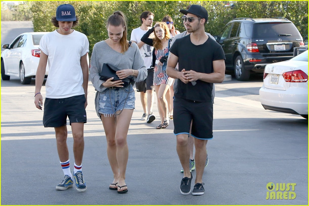 Joe Jonas Set to Attend Seattle We Day with Cody Simpson!: Photo ...