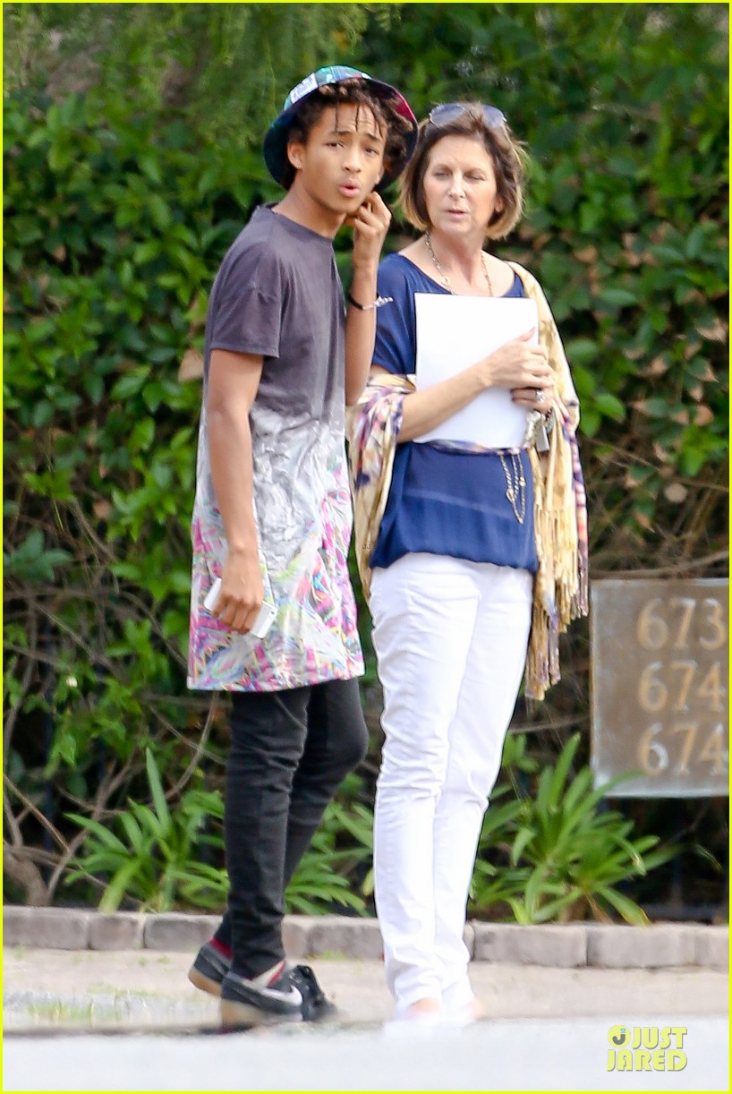 Kendall & Kylie Jenner Meet Up with Super Excited Jaden Smith!: Photo ...