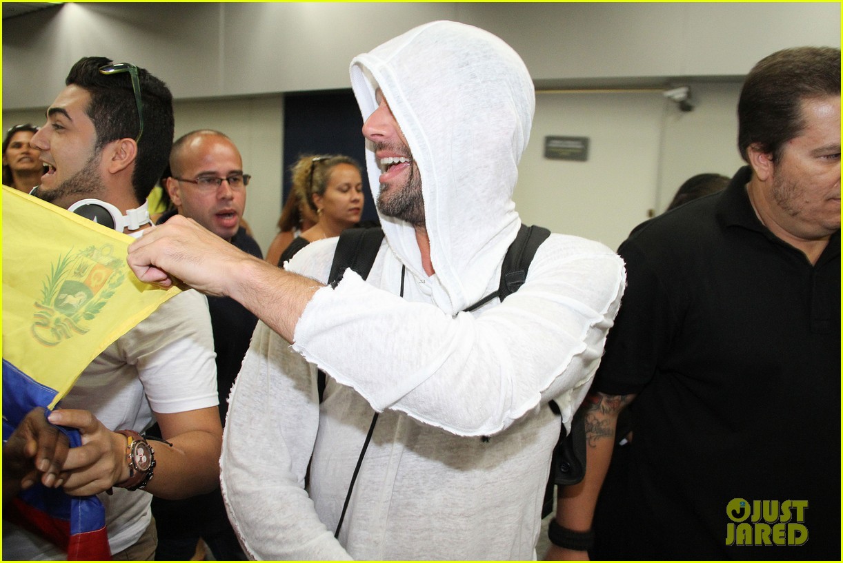 Ricky Martin to Fans: You Deserve to Be Happy!: Photo 3069345 | Ricky ...