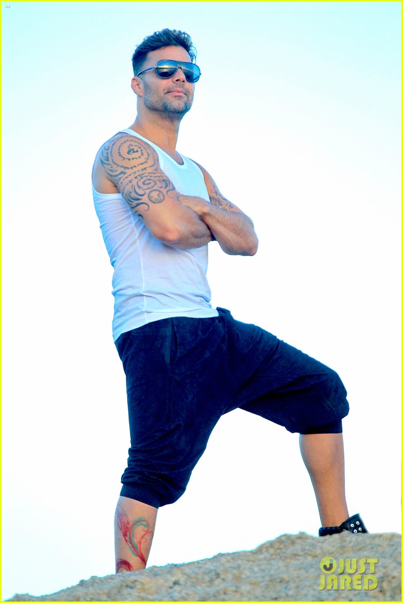 Ricky Martin Films Music Video for World Cup Song 'Vida' in Rio!: Photo ...