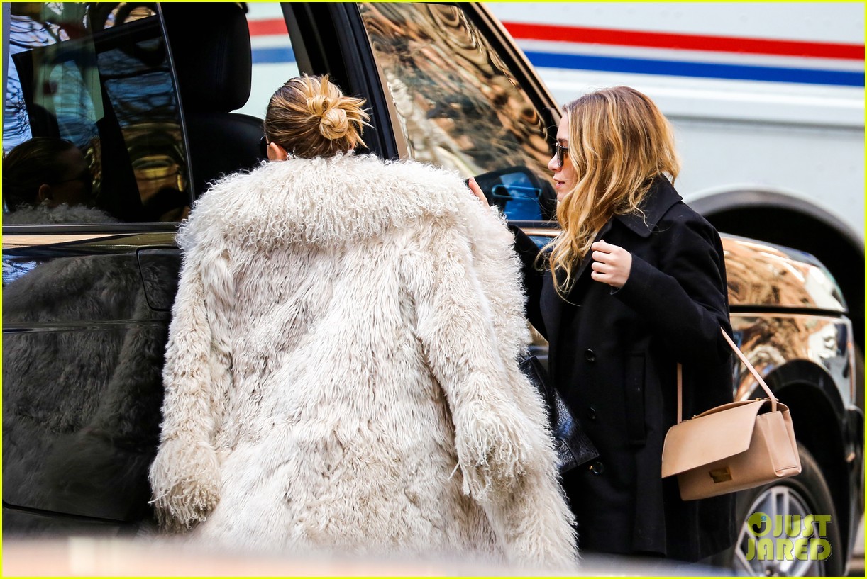 Mary-Kate Olsen Has a French Fiance & Seems to Love French Food Too ...