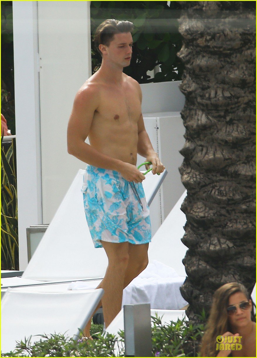Patrick Schwarzenegger Makes Friday Even Better with His Sexy Shirtless ...