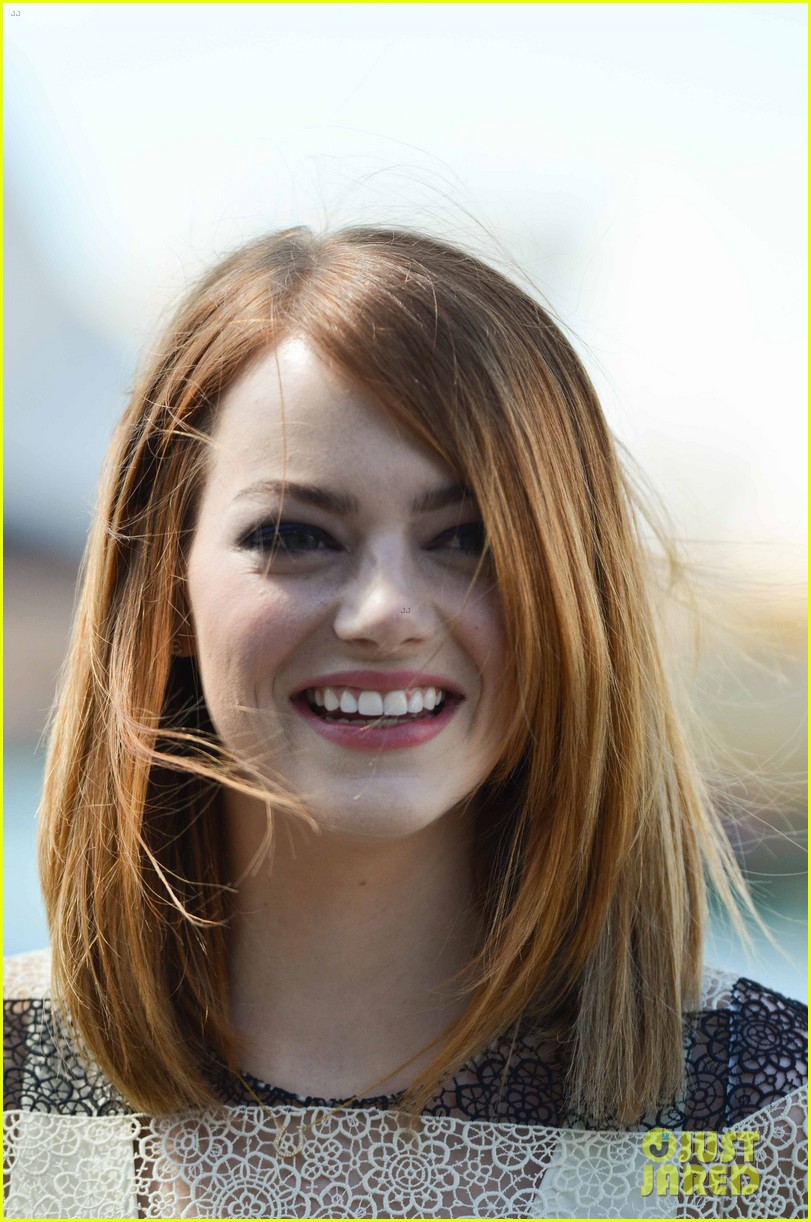Emma Stone & Andrew Garfield Are a Picture Perfect Couple at 'Spider ...