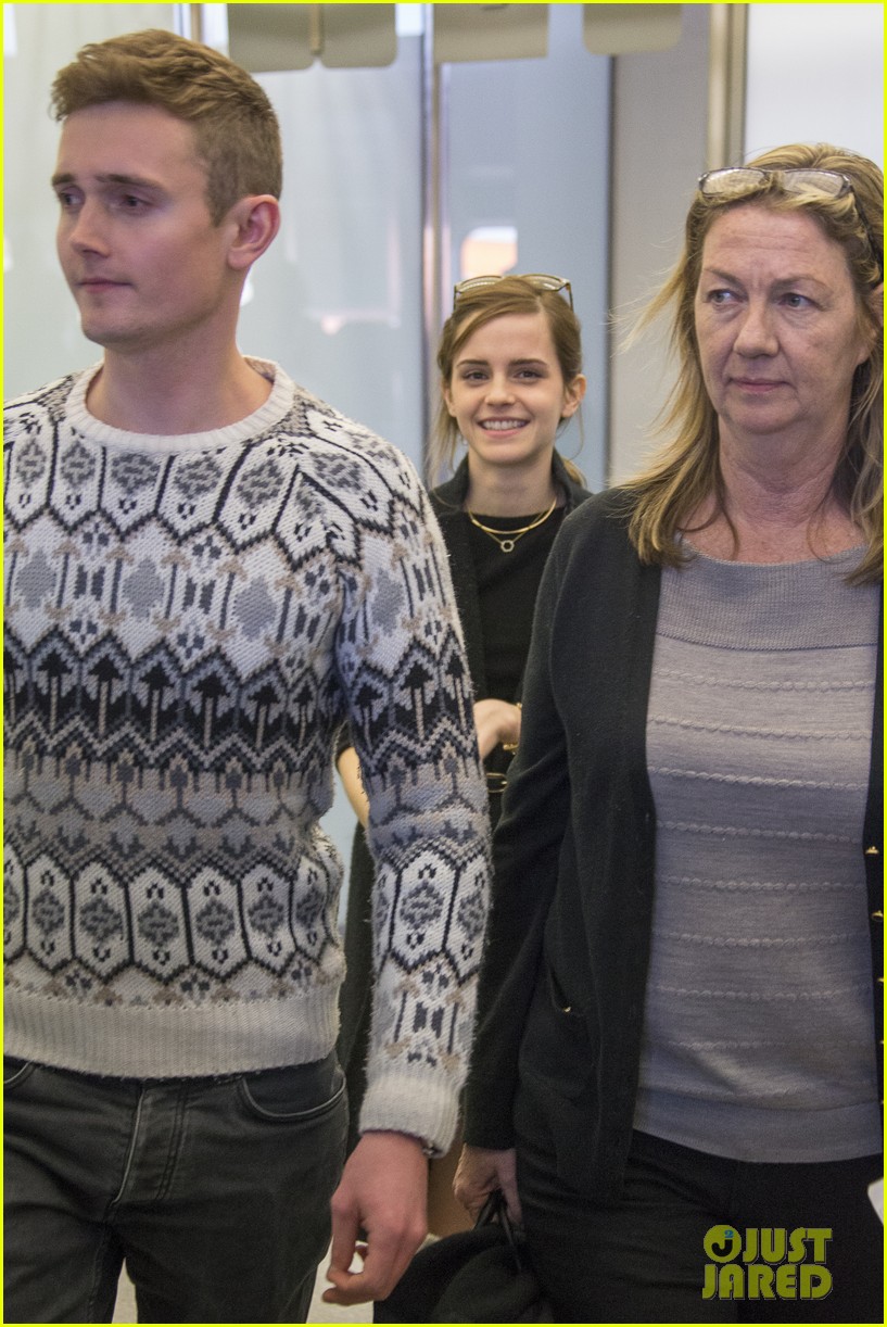 Emma Watson & Douglas Booth Arrive in Berlin for 'Noah' Premiere ...