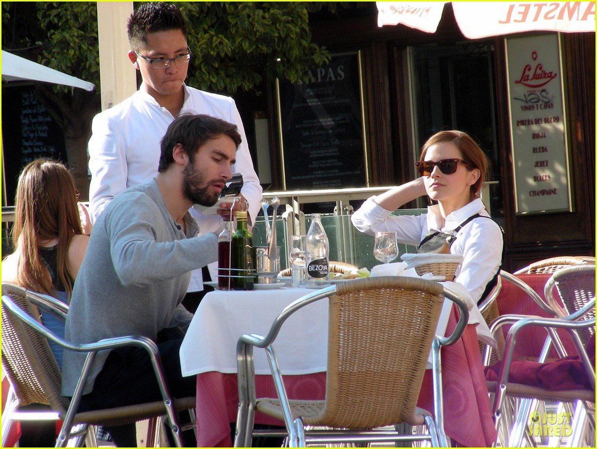 Emma Watson Loves Lunch with Boyfriend Matthew Janney Overall!: Photo ...