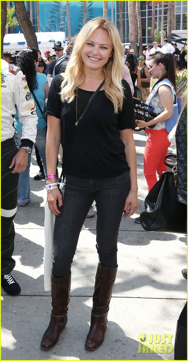 Malin Akerman Cheers on 'Friend' Colin Egglesfield at Toyota's Pro ...