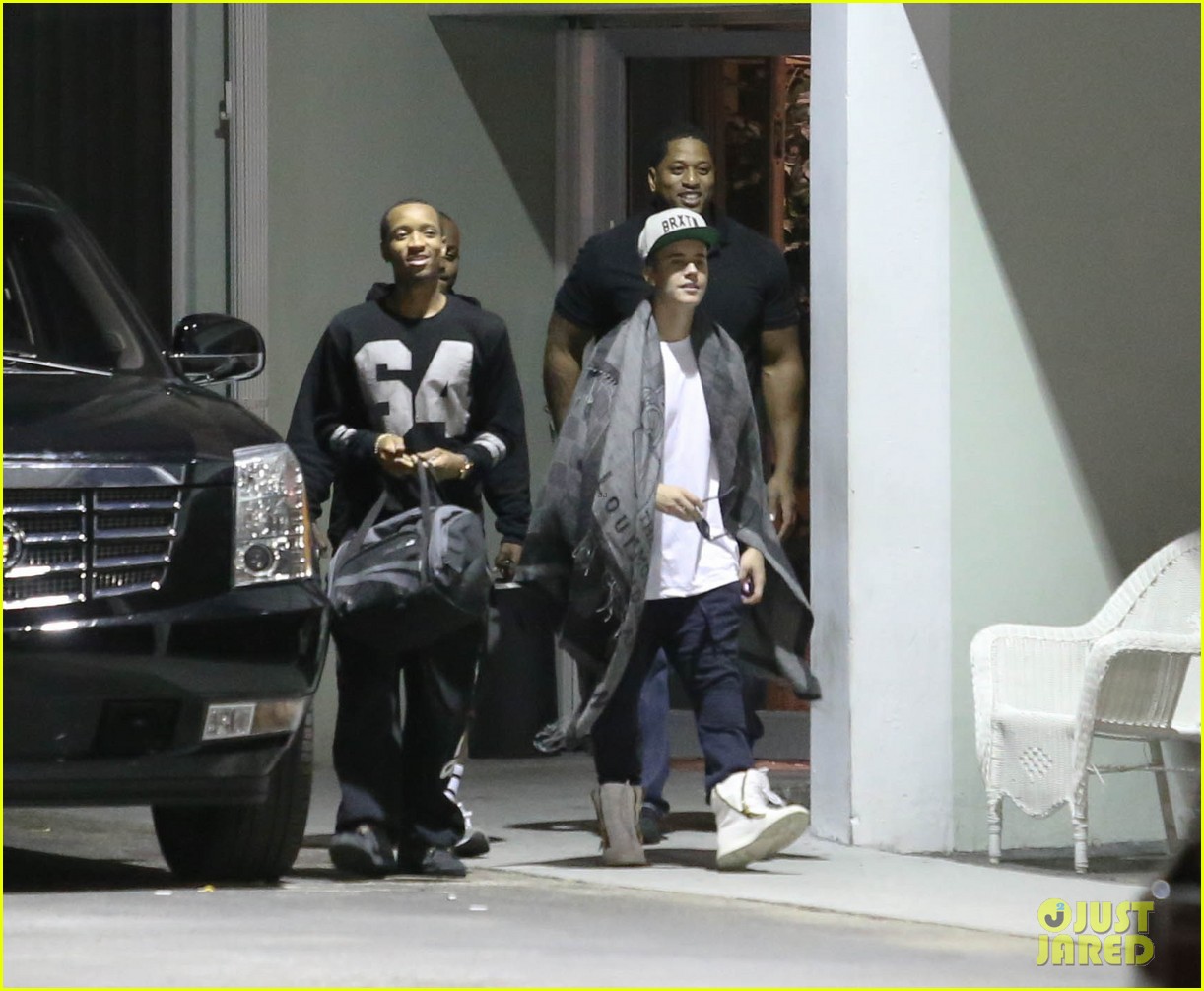 Justin Bieber Pulls an All-Nighter at The Hit Factory with Lil Wayne ...