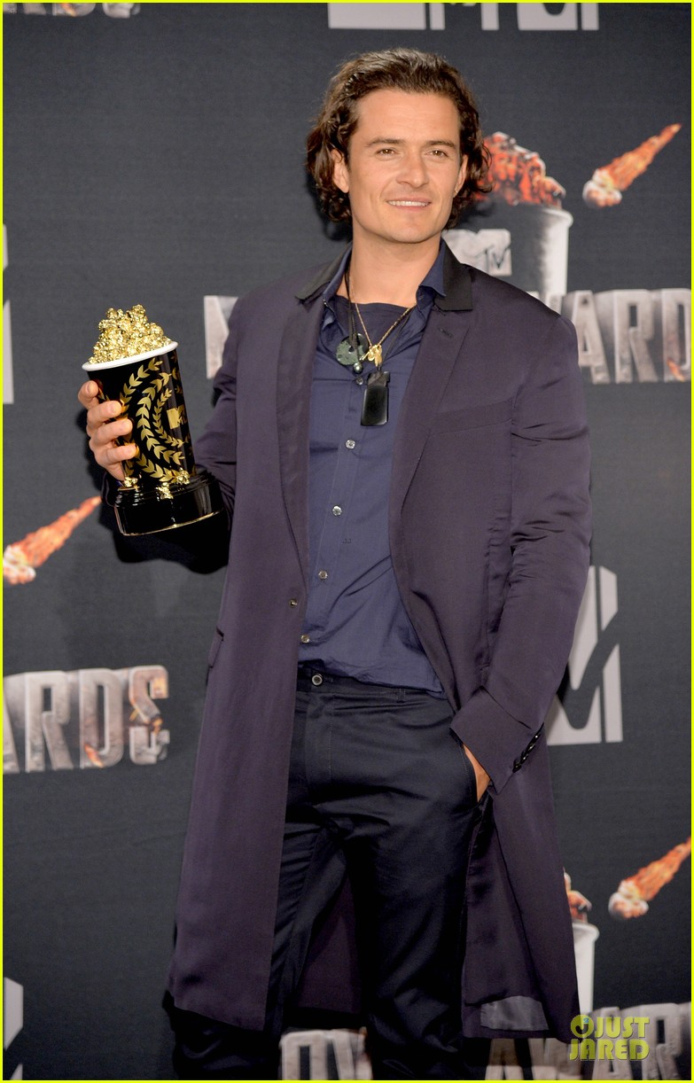 Orlando Bloom WINS Best Fight at MTV Movie Awards 2014: Photo 3091390 ...