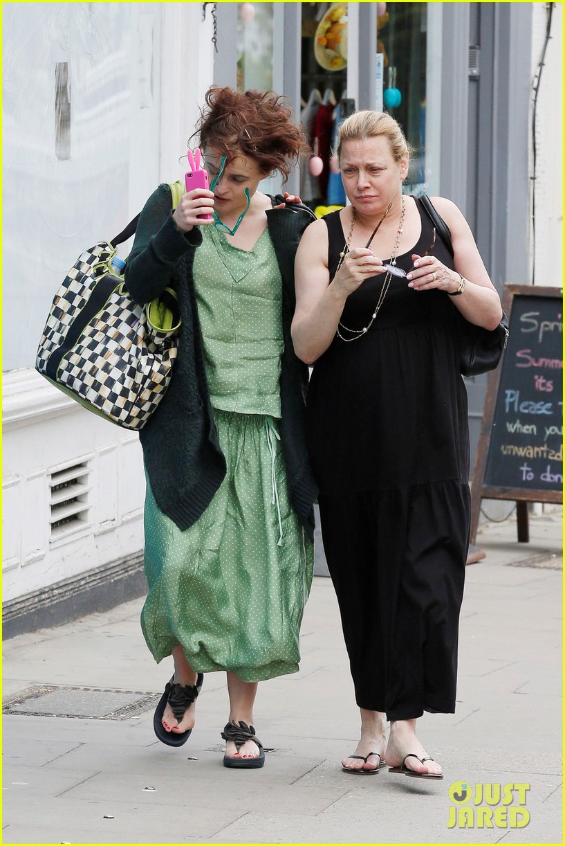 Helena Bonham Carter's Portrayal of Elizabeth Taylor Landed Her a TV ...