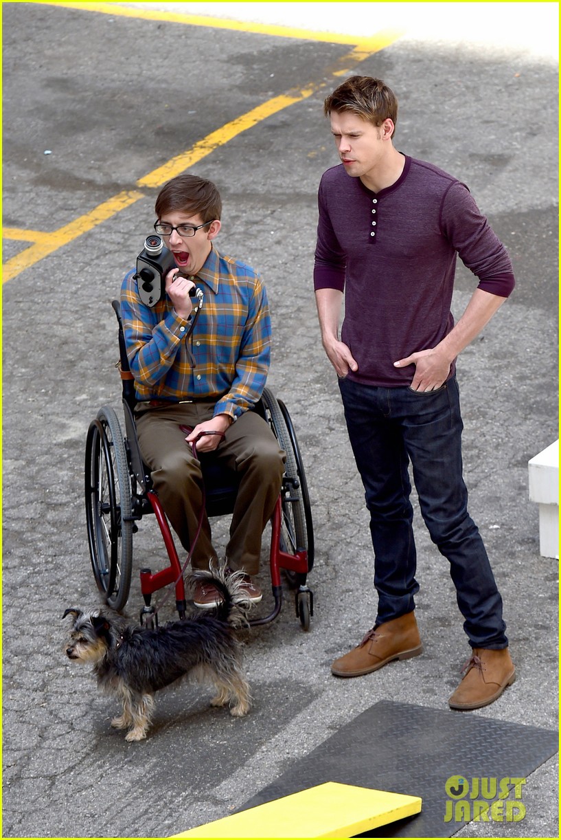 Chord Overstreet Dotes on a Dog for 'Glee' & We're Swooning!: Photo ...