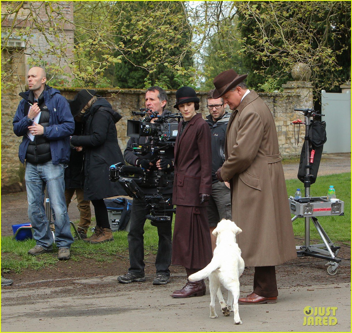 These 'Downton Abbey' Set Photos Are Getting Us Really Excited for ...