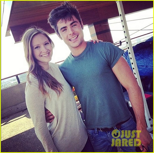 Zac Efron Sports Windswept Hair to Meet the Prizeo Team!: Photo 3090122 ...