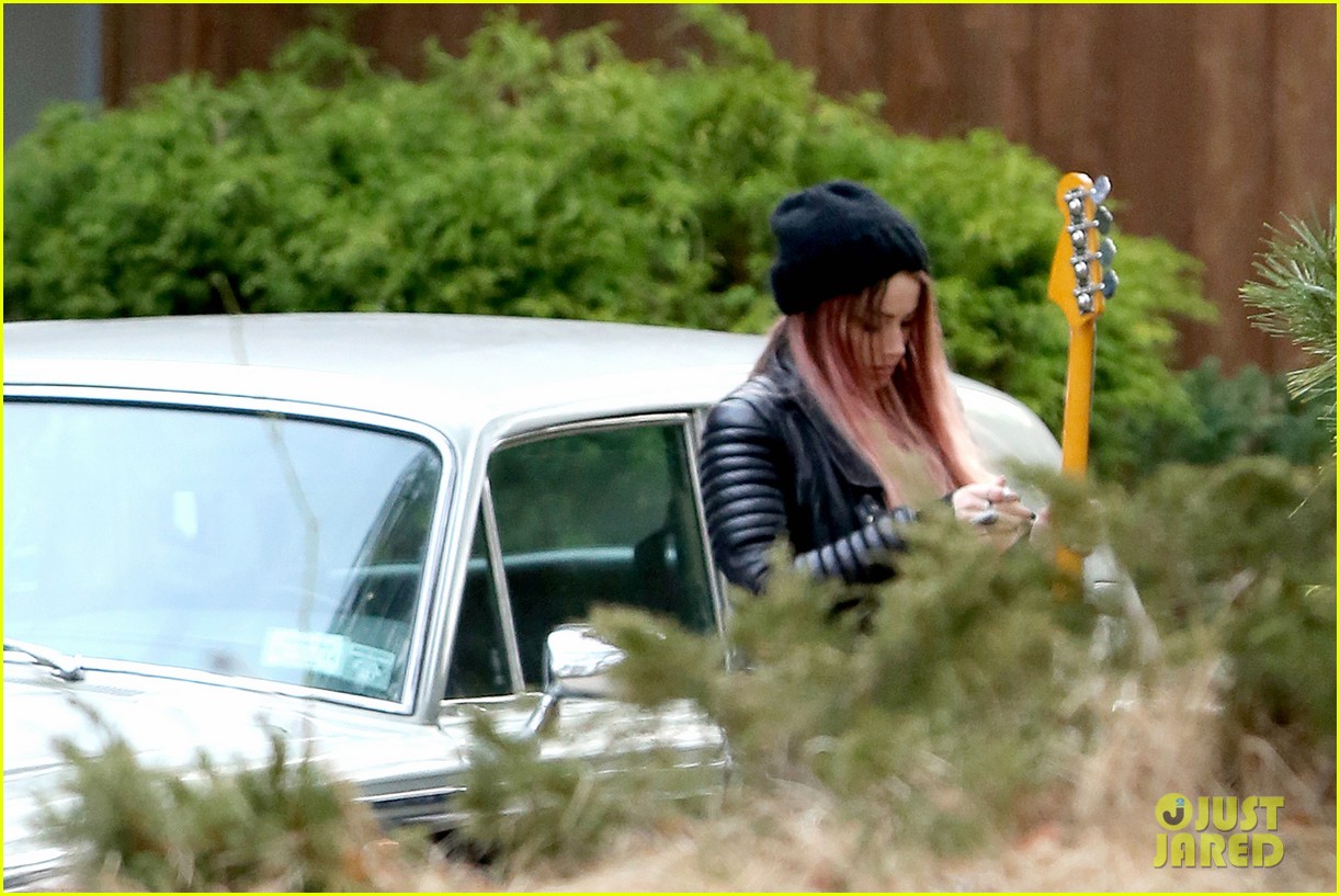 Amber Heard Gets Back to Work After Partying with Her Pals!: Photo ...