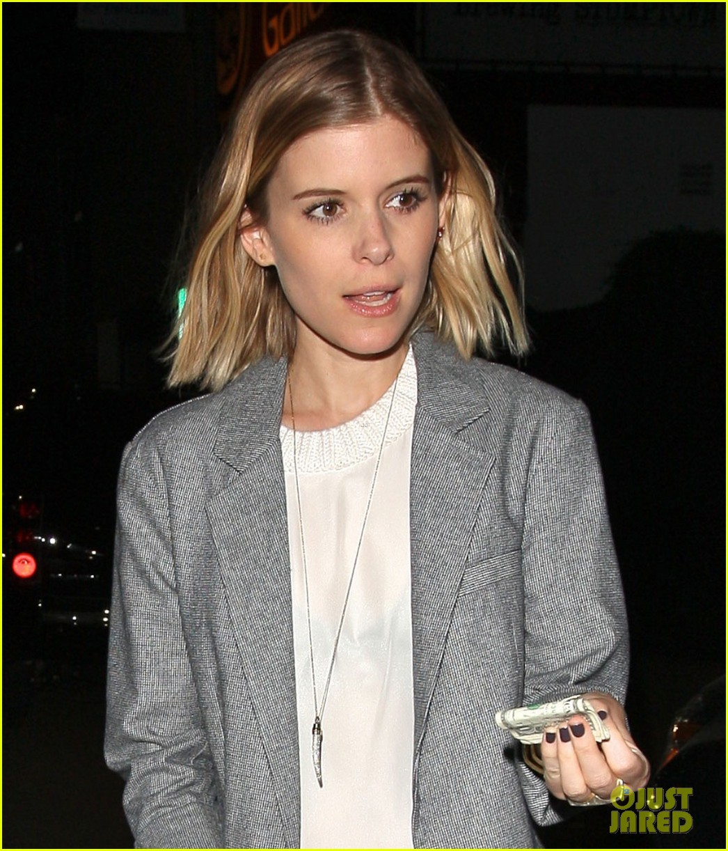 Kate Mara & Jenna Dewan Link Arms on Girls' Night Out!: Photo 3090784 ...