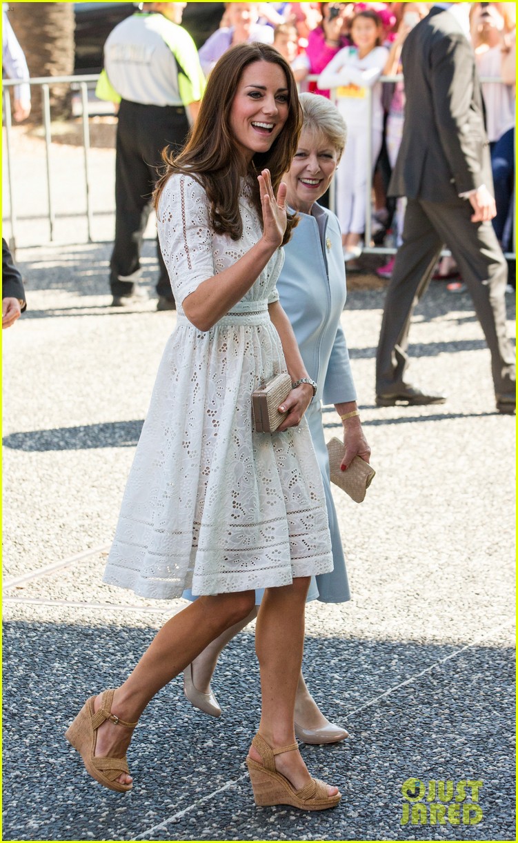 Kate Middleton & Prince William Visit Sydney's Royal Easter Show on ...