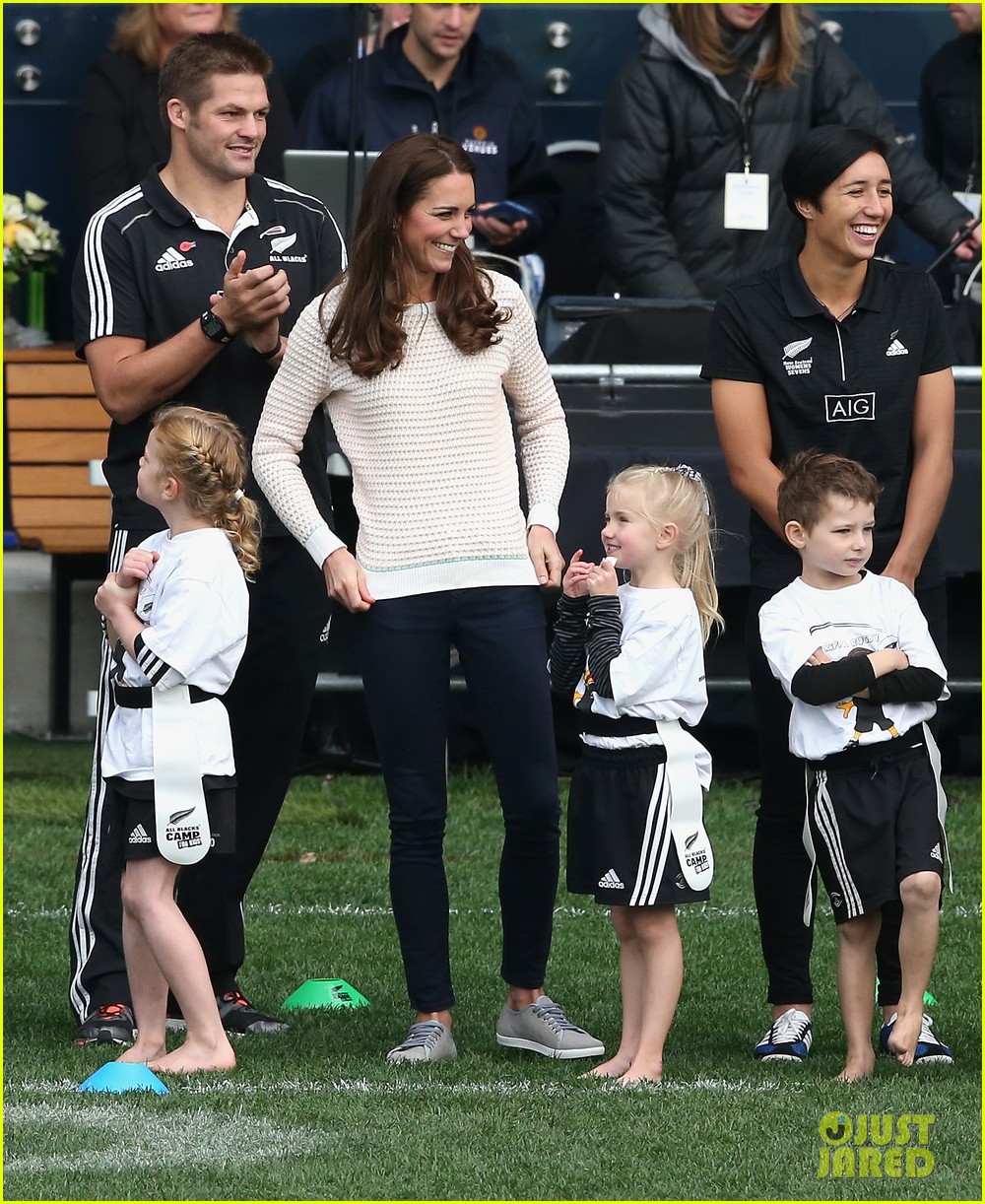 Kate Middleton & Prince William Continue Busy Sunday with Speed Boat ...