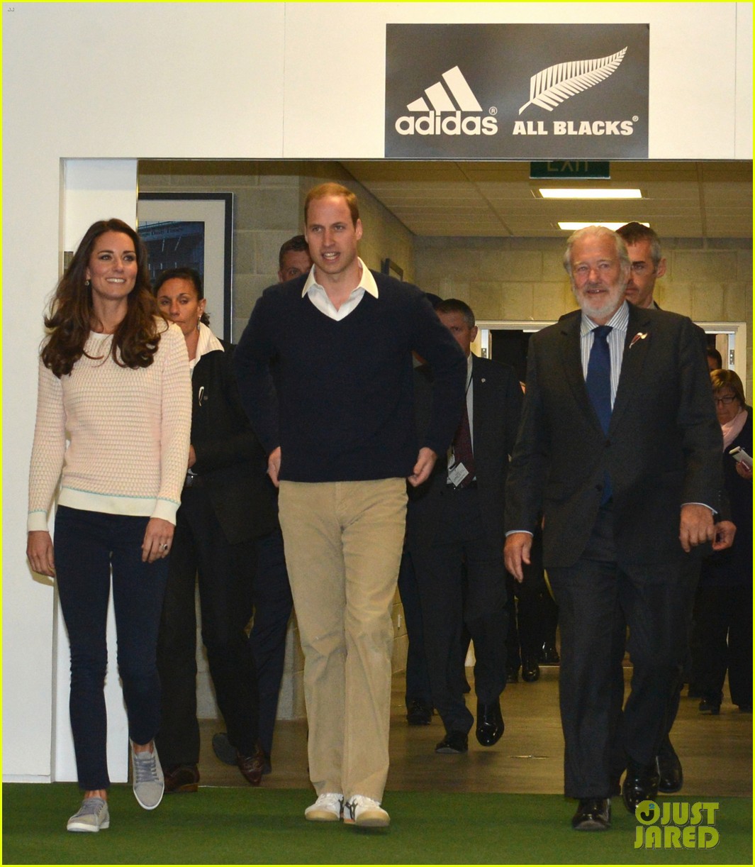 Kate Middleton & Prince William Continue Busy Sunday with Speed Boat ...